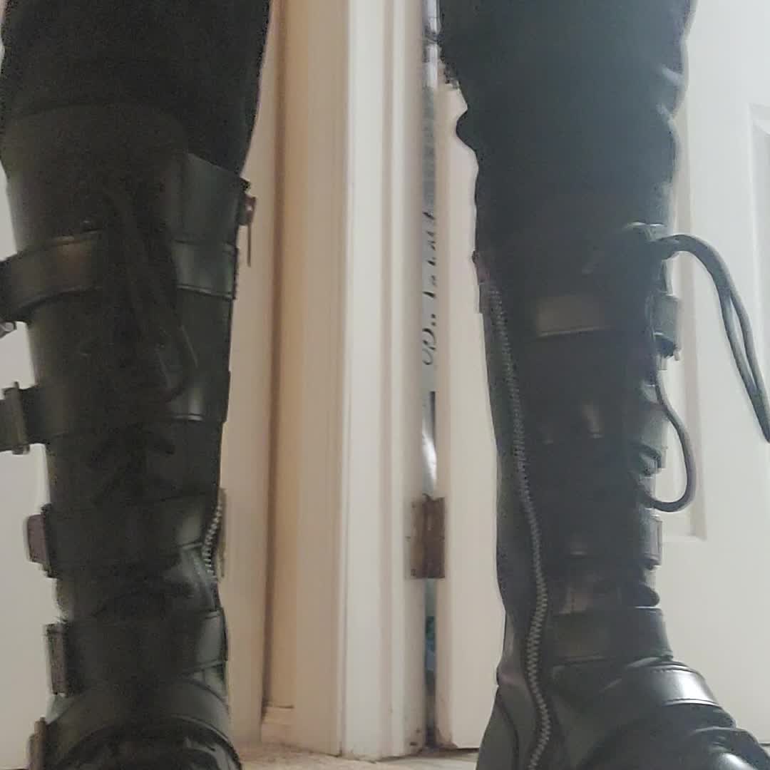 DEMONIA "Riot-18BK" Knee-high Boots - Black Leather – Demonia Cult