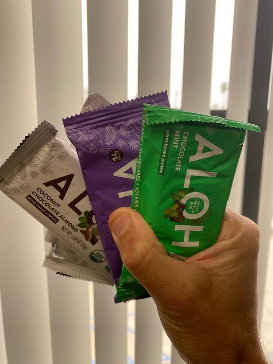 Coconut Chocolate Almond Protein Bar | Aloha – ALOHA