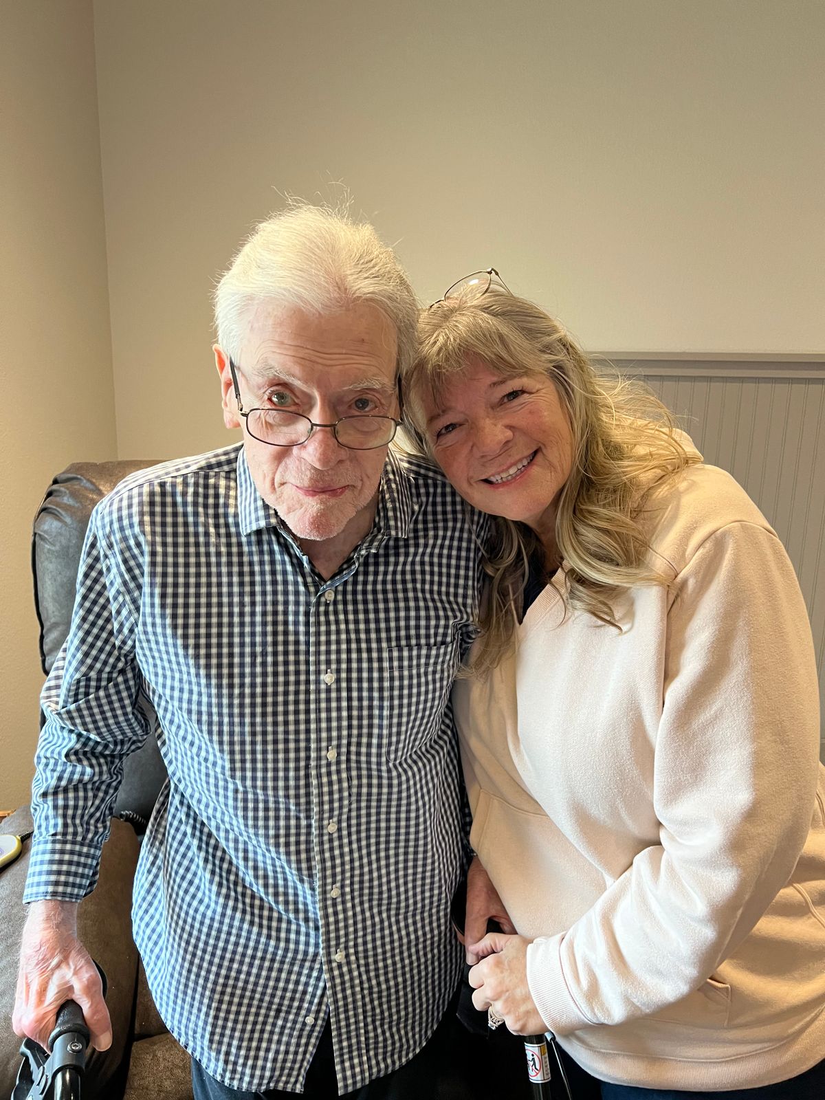 Classic Long Sleeve Light Blue ‘Ryan’ Dress Shirt with Magnetic Closur