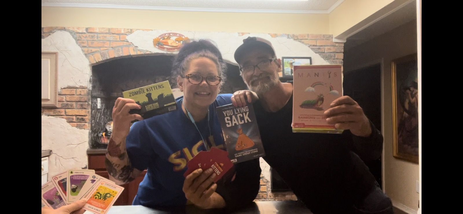 Mantis | A Colorfully Cutthroat Card Game | Exploding Kittens