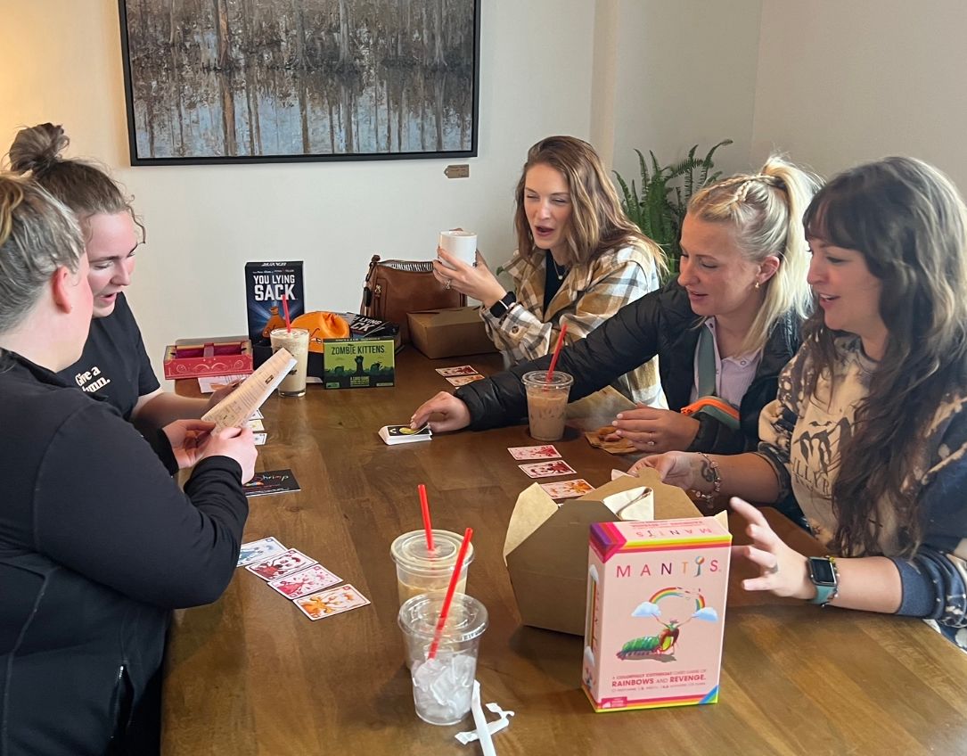 Mantis | A Colorfully Cutthroat Card Game | Exploding Kittens