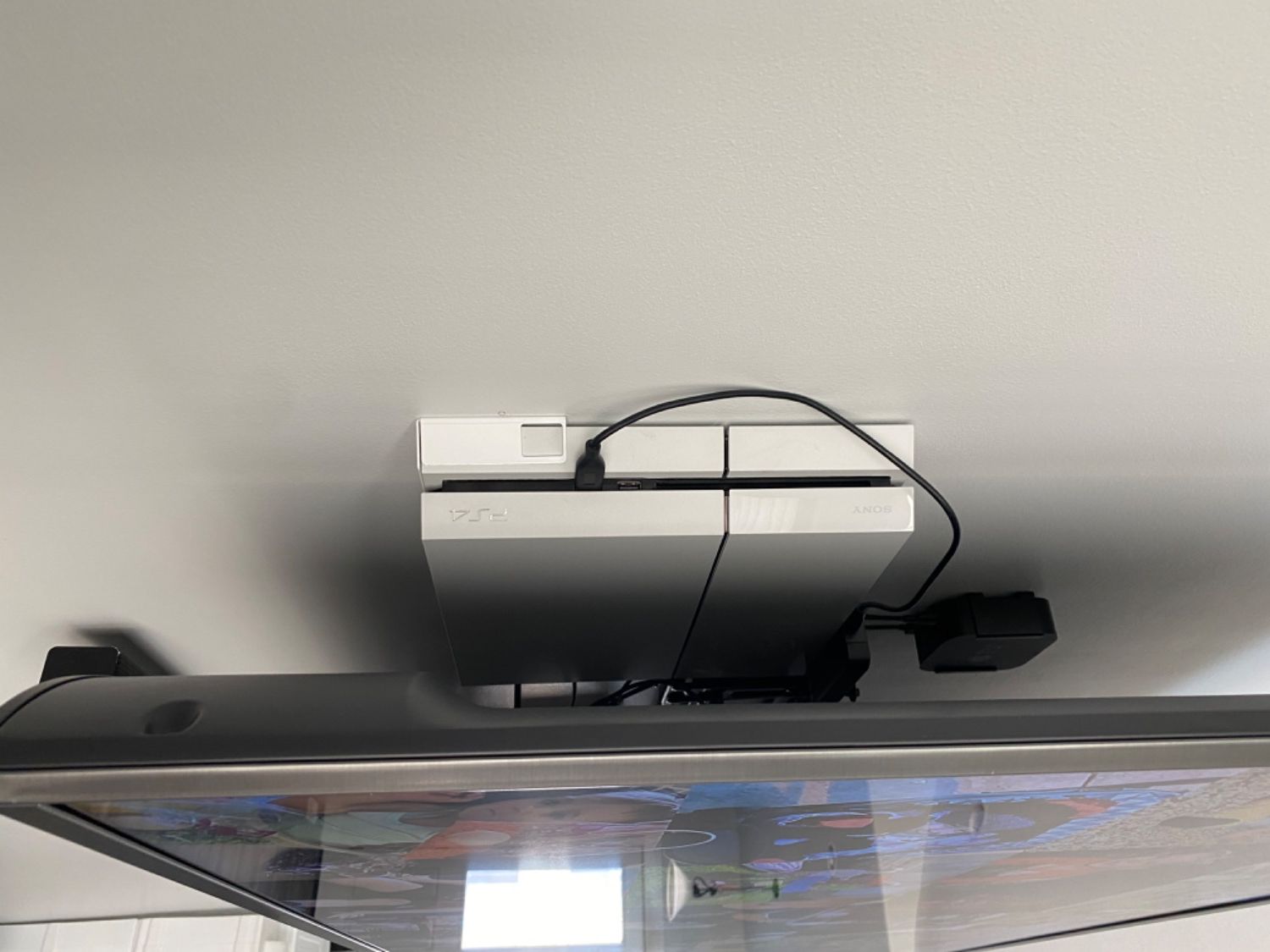 Switch Wall Mount | HIDEit Mount for the Nintendo Switch Game Console ...