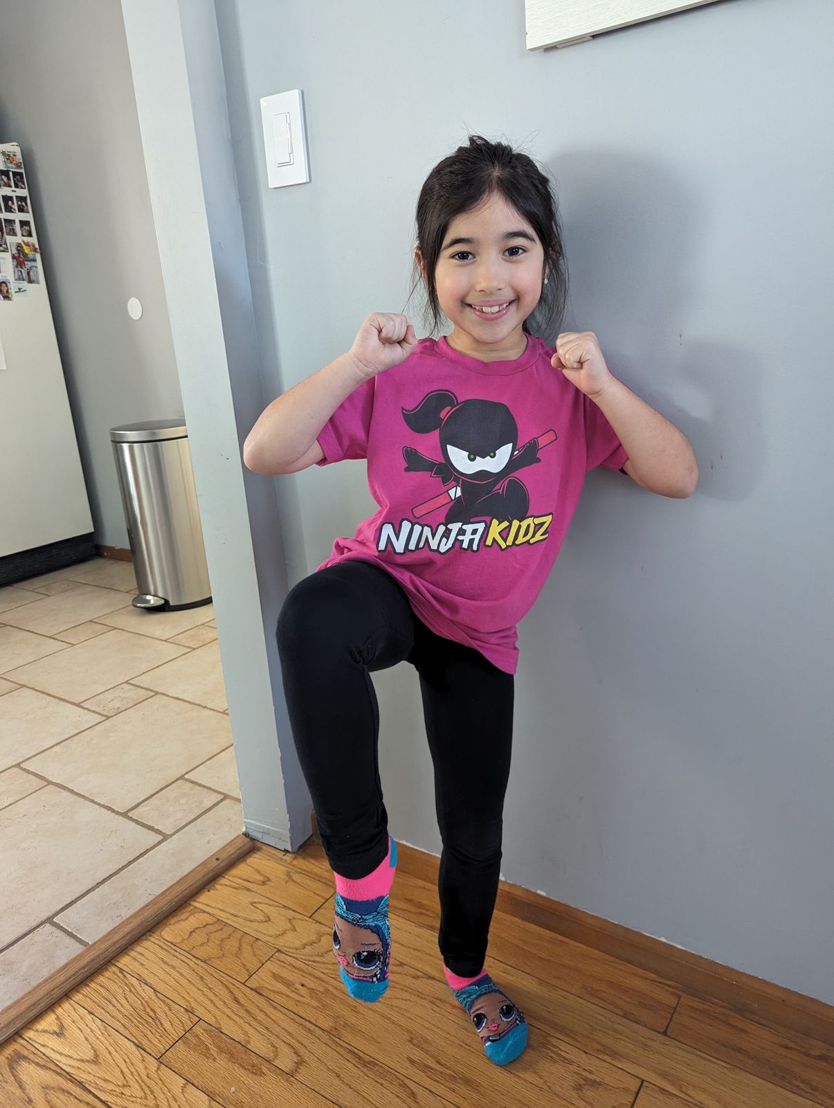 Open user-uploaded photo and review in a modal