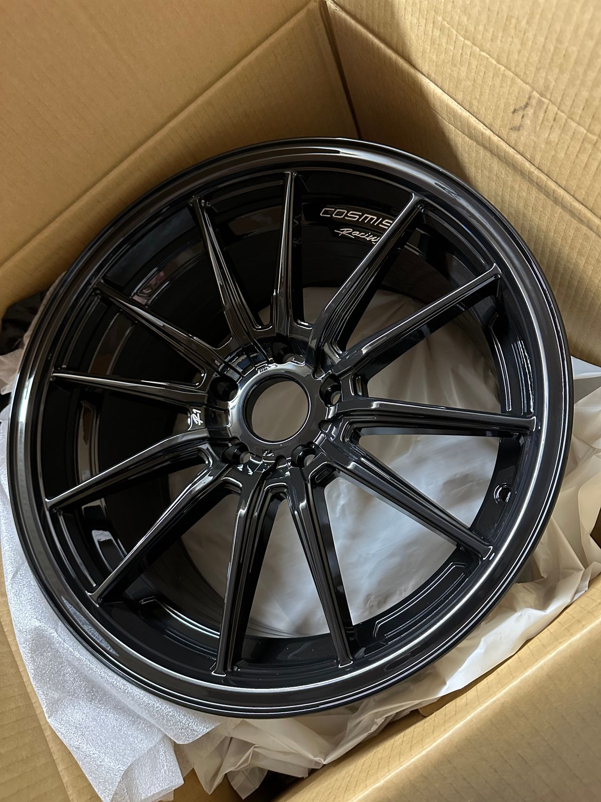 Cosmis Wheels R1 Black Wheel 18x9.5 +35 5x114.3 – Import Image Racing
