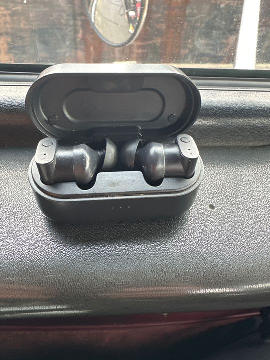 Between Pro Wireless Earbuds by Status Audio