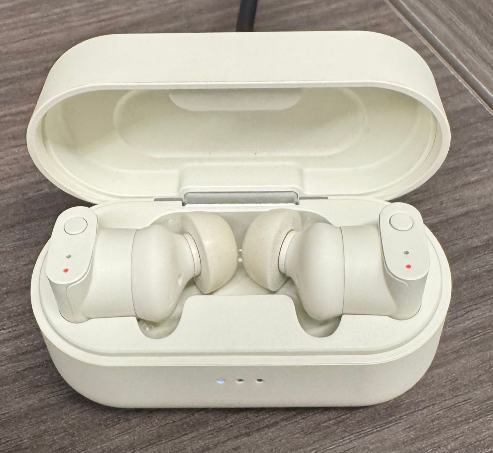 Between 3ANC Wireless Earbuds