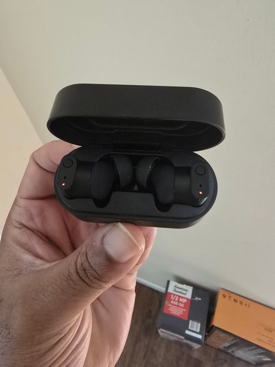 Between 3ANC Wireless Earbuds