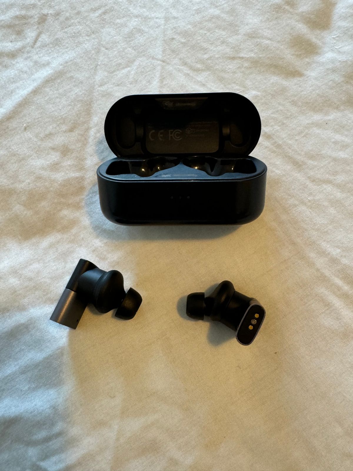 Between Pro Wireless Earbuds by Status Audio