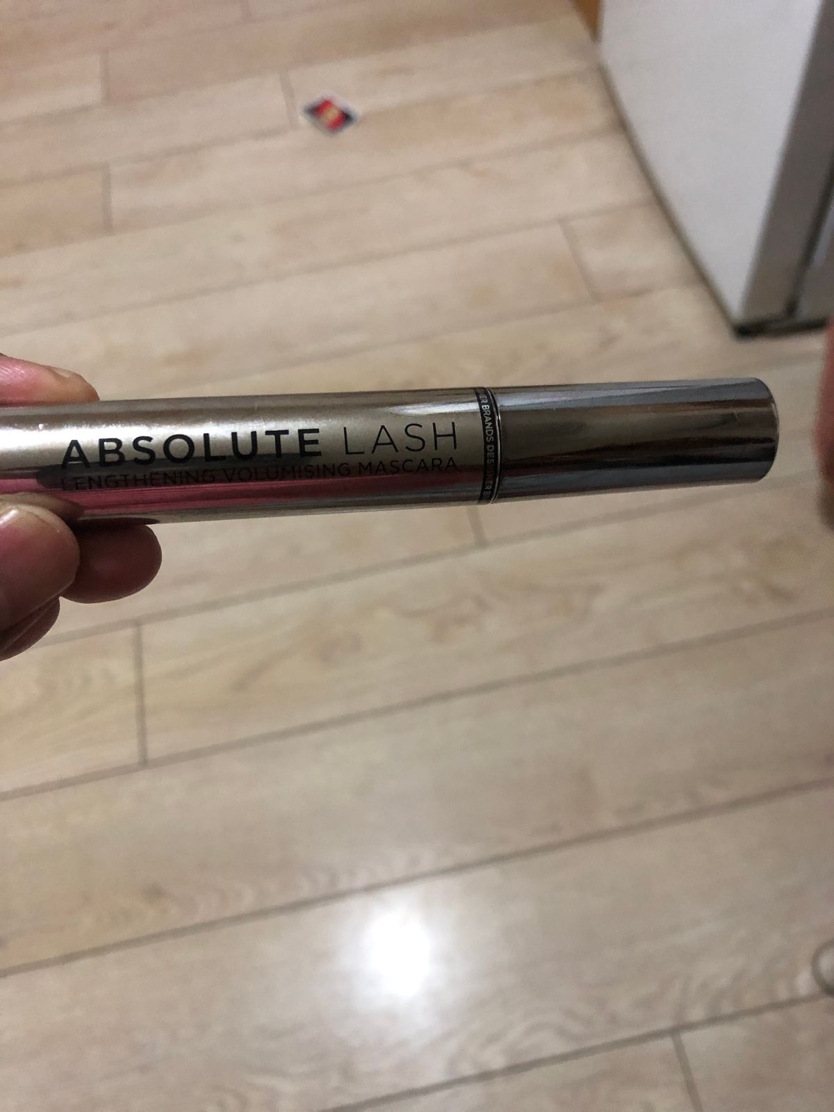 Absolute Lash Lengthening Volumising Mascara | DB Cosmetics