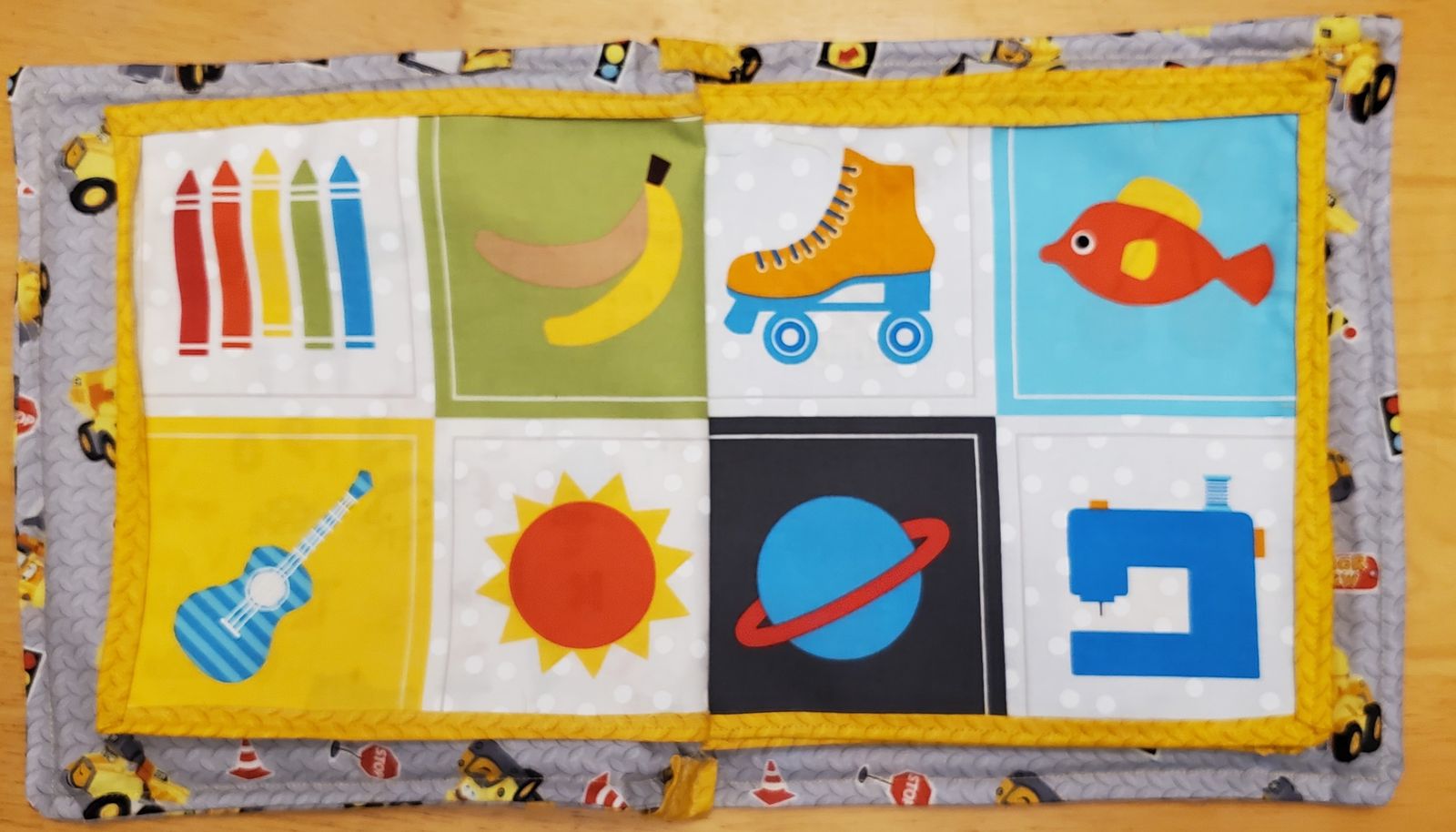 I Spy - Bermuda Panel