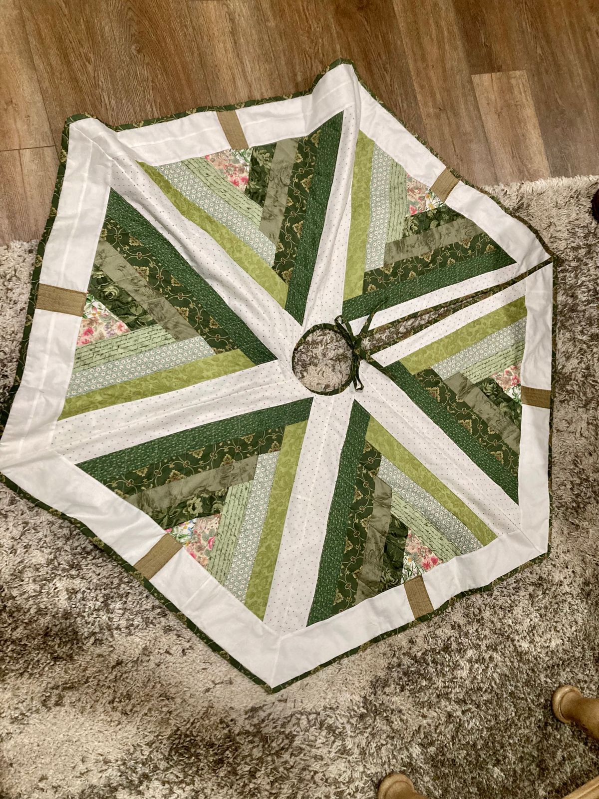 Log Cabin Tree Skirt Pattern