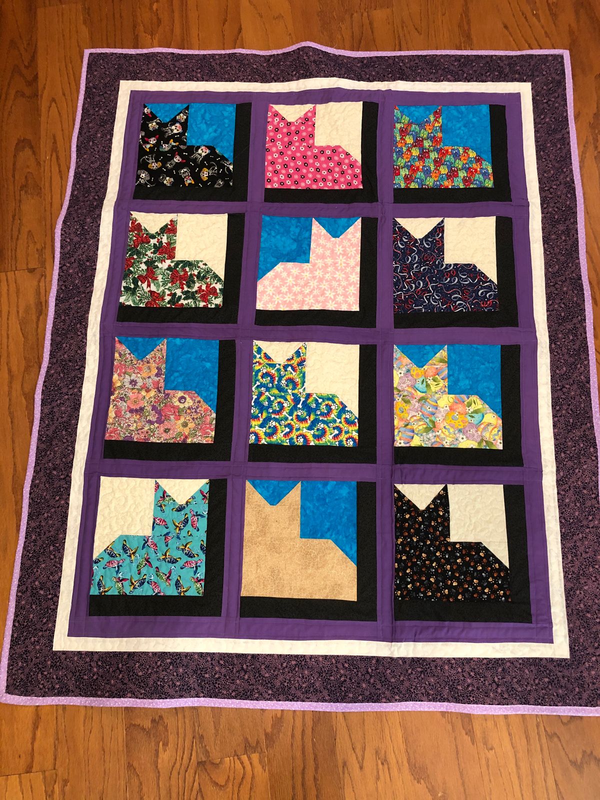 Cats in the Window Quilt Pattern by Missouri Star