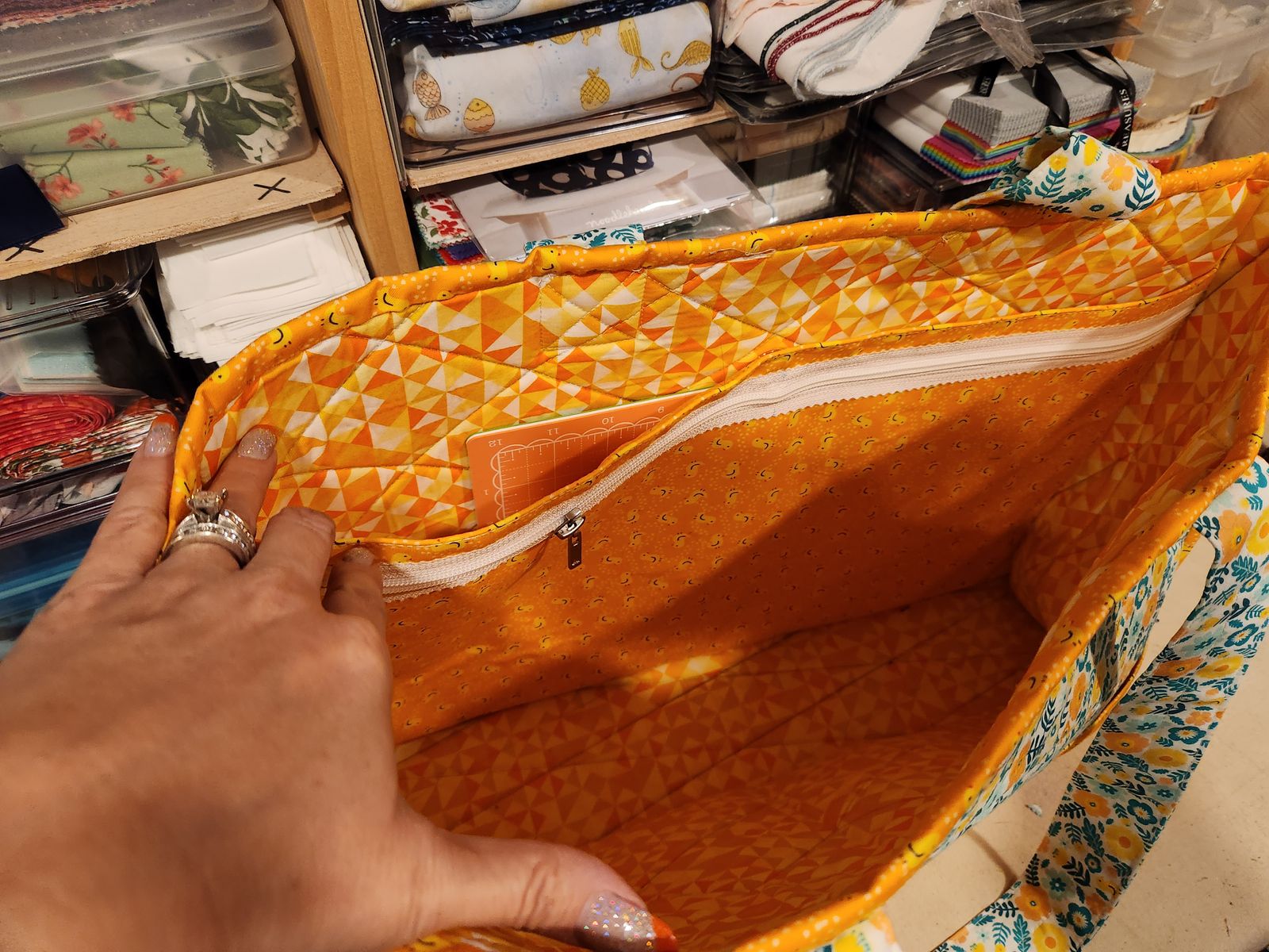 Digital Download - Carry All Tote Bag Pattern by Missouri Star