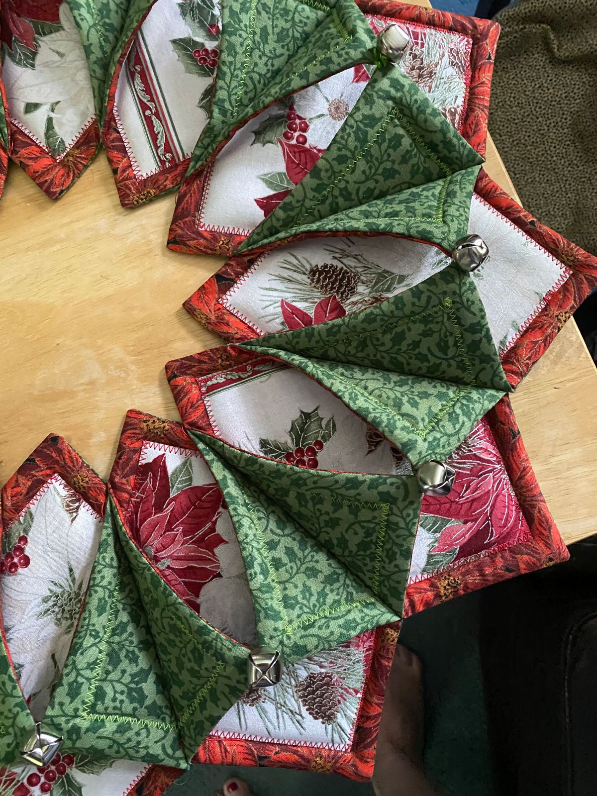 Fold'n Stitch Wreath Pattern