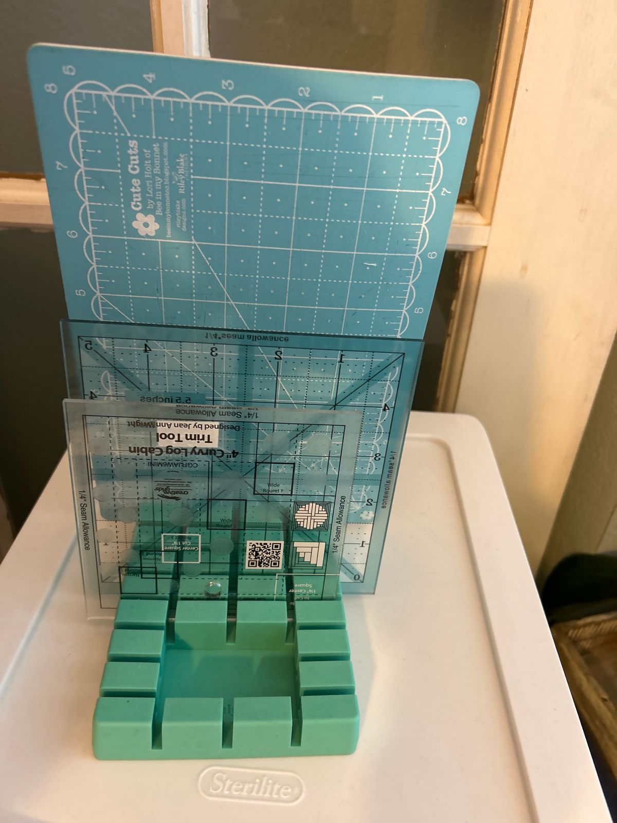Omnigrid® OmniRack Mini Ruler Rack