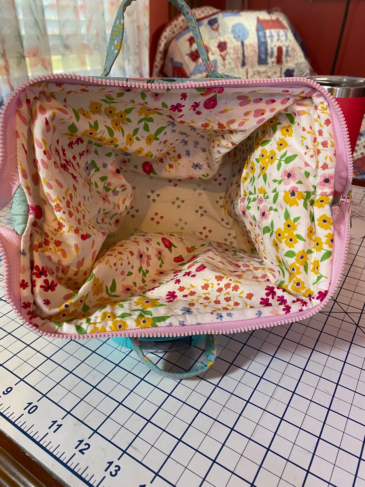 Stylish Sewing Caddy Kit