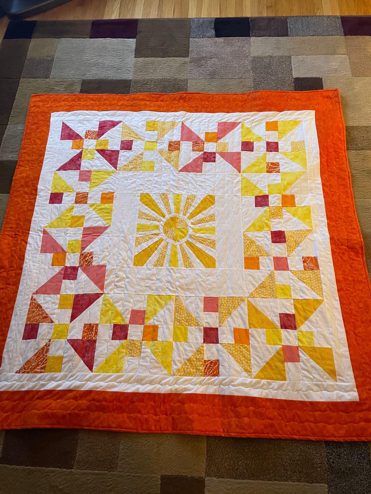 Digital Download - Pinwheel Frolic Quilt Pattern by Missouri Star