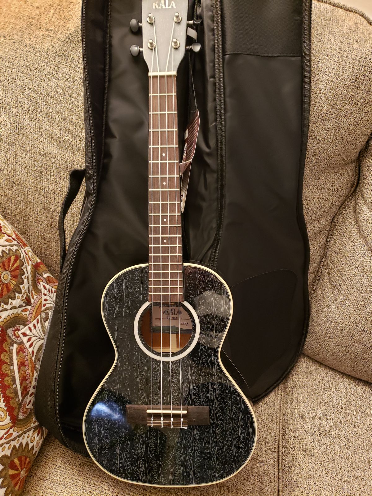 All Solid Salt & Pepper Doghair Mahogany Tenor Ukulele – Kala Brand ...