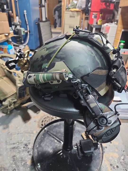 Ops-Core AMP Helmet Rail Mount Kit for Ops-Core, Team Wendy, & Hard He ...