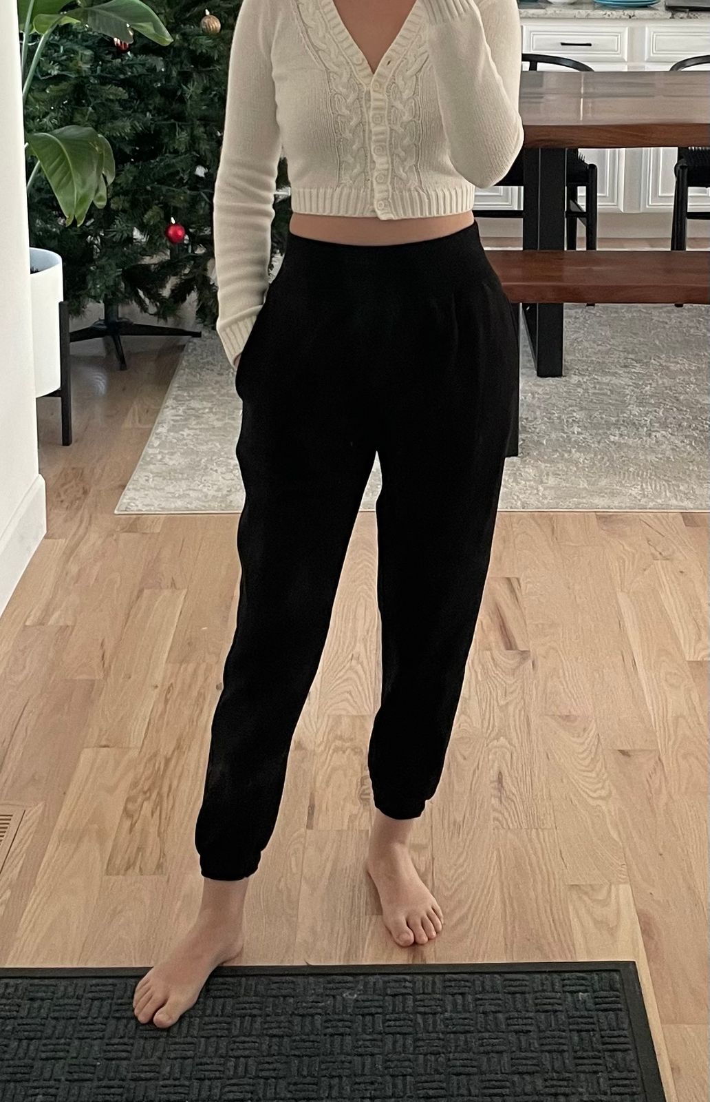 Cubby Jogger | High-Waisted Trendy Joggers | SUPESU