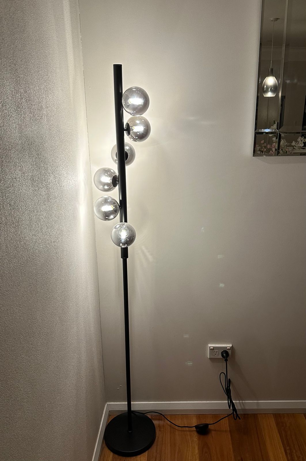 Midday Floor Lamp 6Lt in Black - The Lighting Outlet NZ