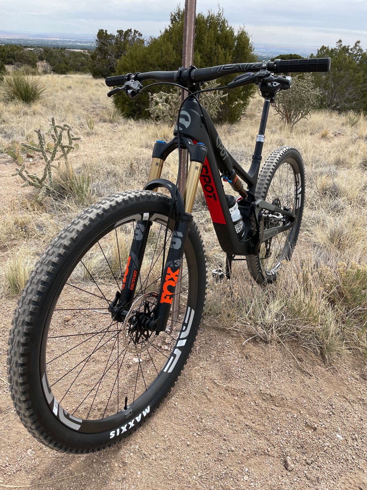 Spot Bikes - Mayhem 27.5+ & 29