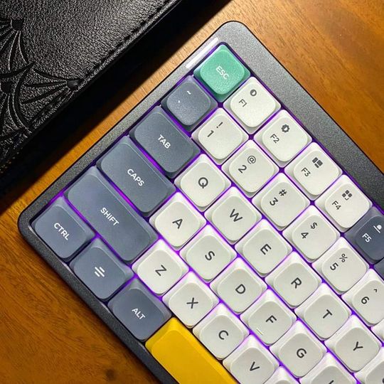 Air75 Wireless Mechanical Keyboard