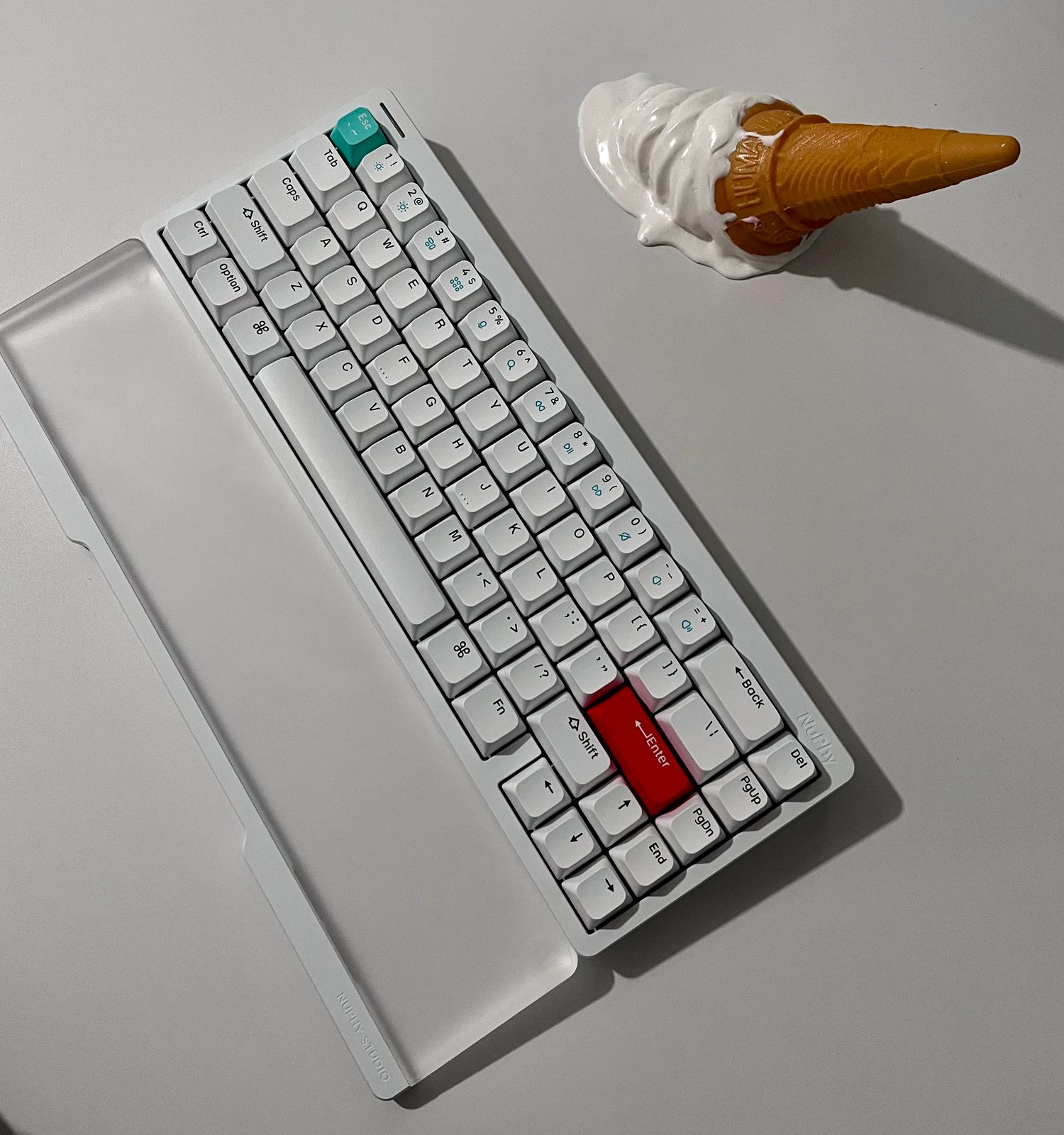 Halo65 Wireless Mechanical Keyboard| NuPhy®