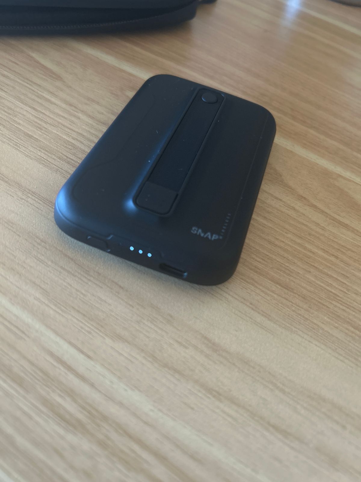 PowerPack Mini - Magnetic Wireless Charging Power Bank