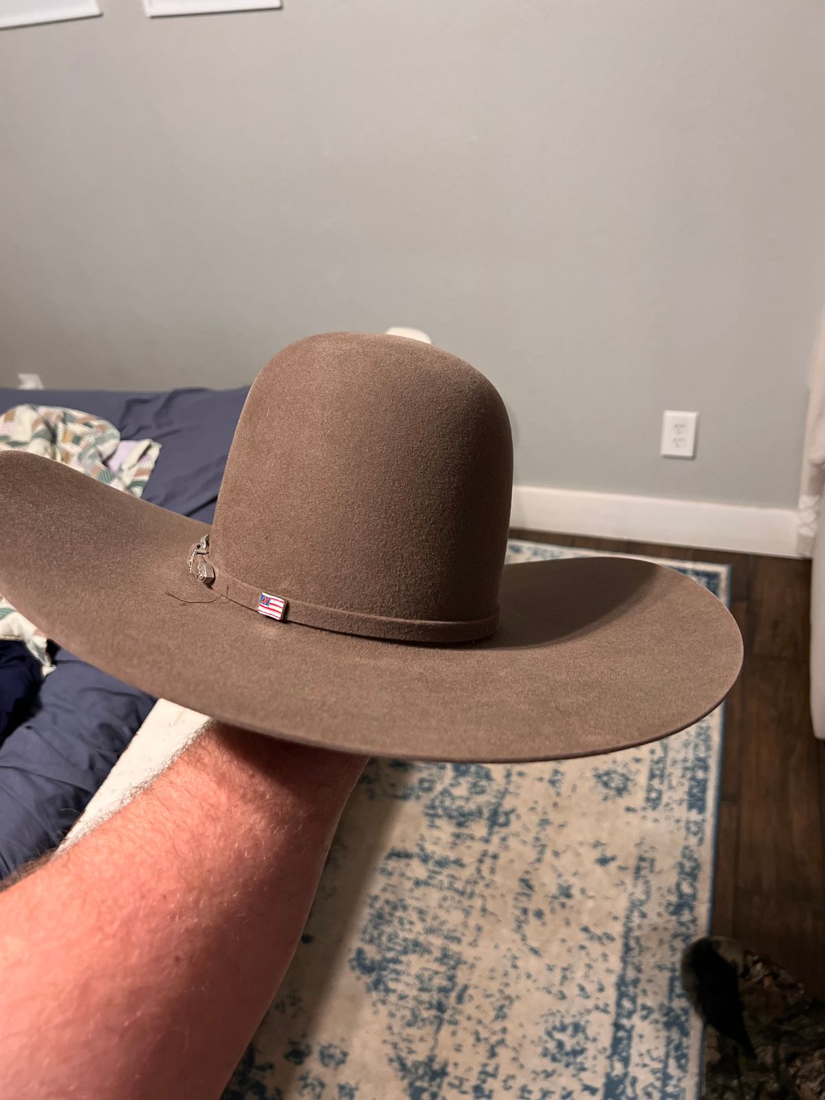 Open user-uploaded photo and review in a modal