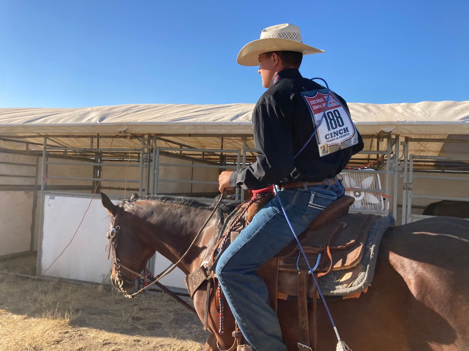 Open user-uploaded photo and review in a modal