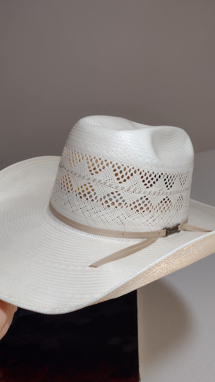 American Hats Solid Ivory and Tan Line Vent 4 1/4` Brim Champagne Band