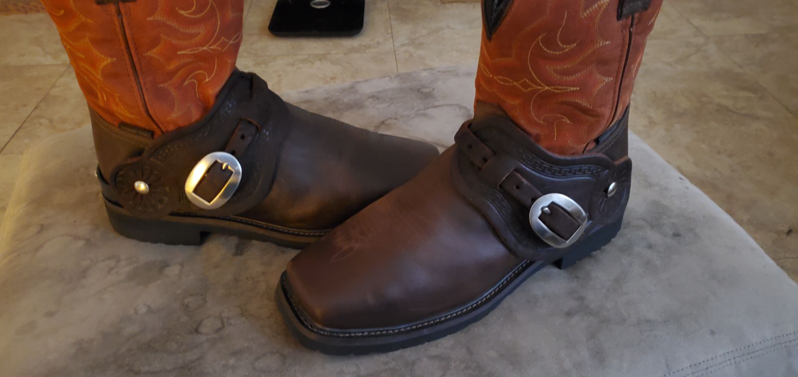 Martin Saddlery Chocolate Roughout San Carlos Spur Strap