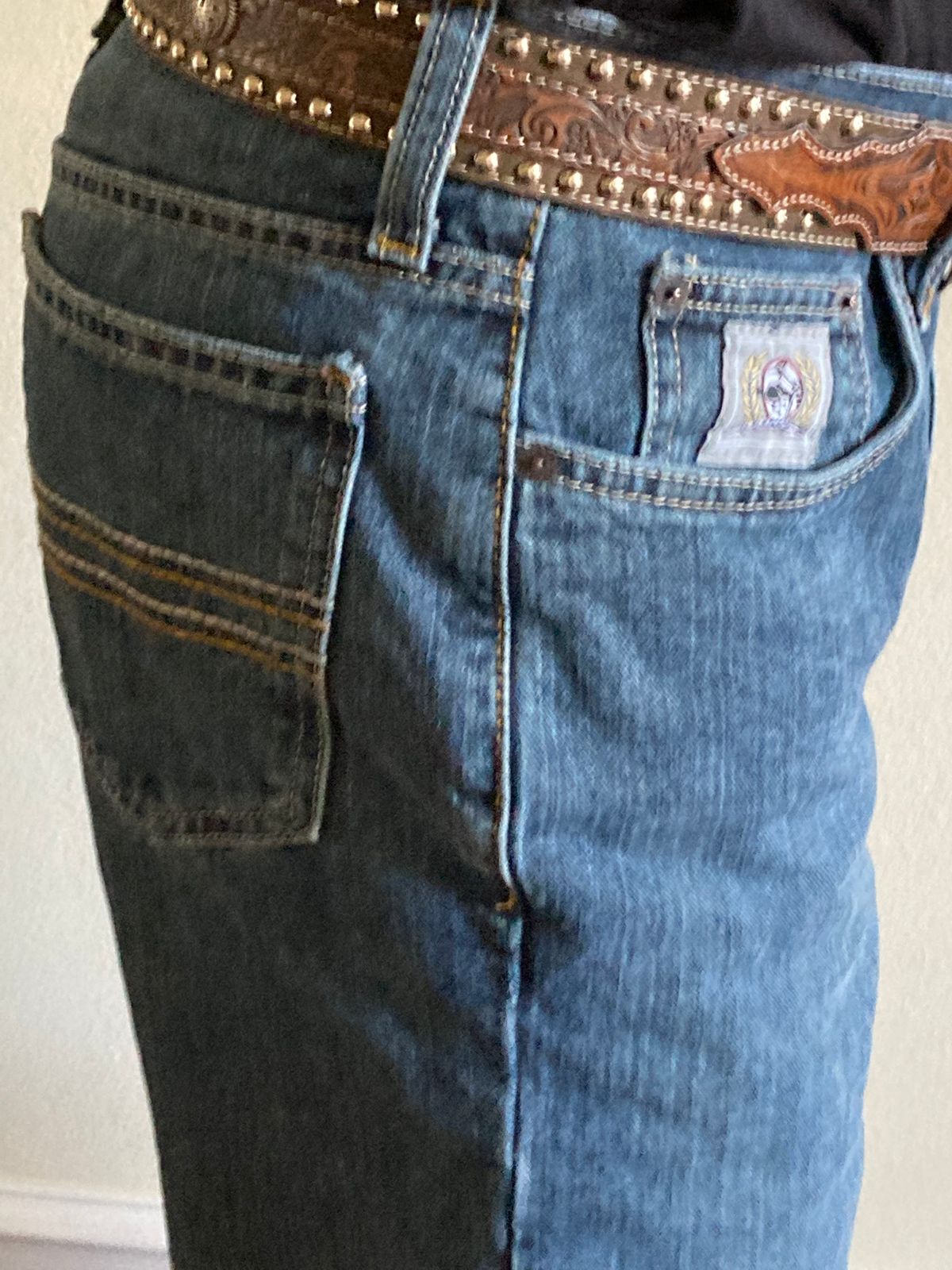 Open user-uploaded photo and review in a modal