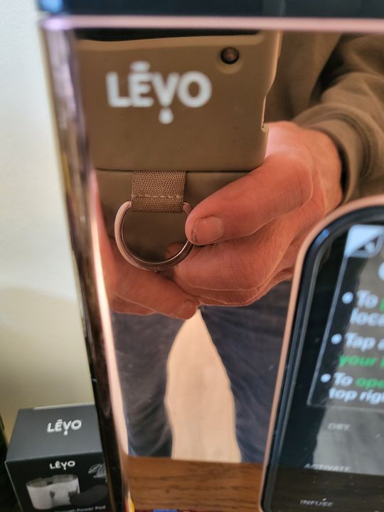 LĒVO Lux – LEVO Oil Infusion, Inc — Canada