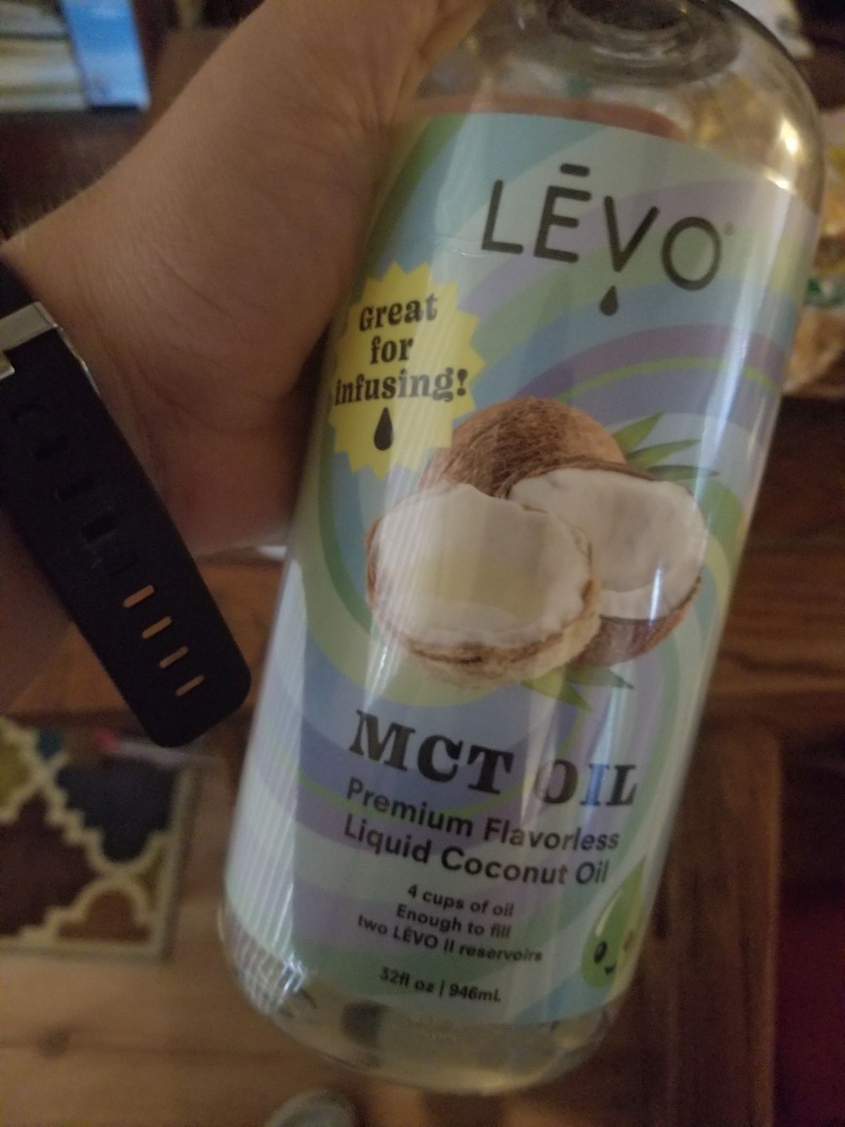 Premium MCT Liquid Coconut Oil | 32oz - LEVO Oil Infusion, Inc.