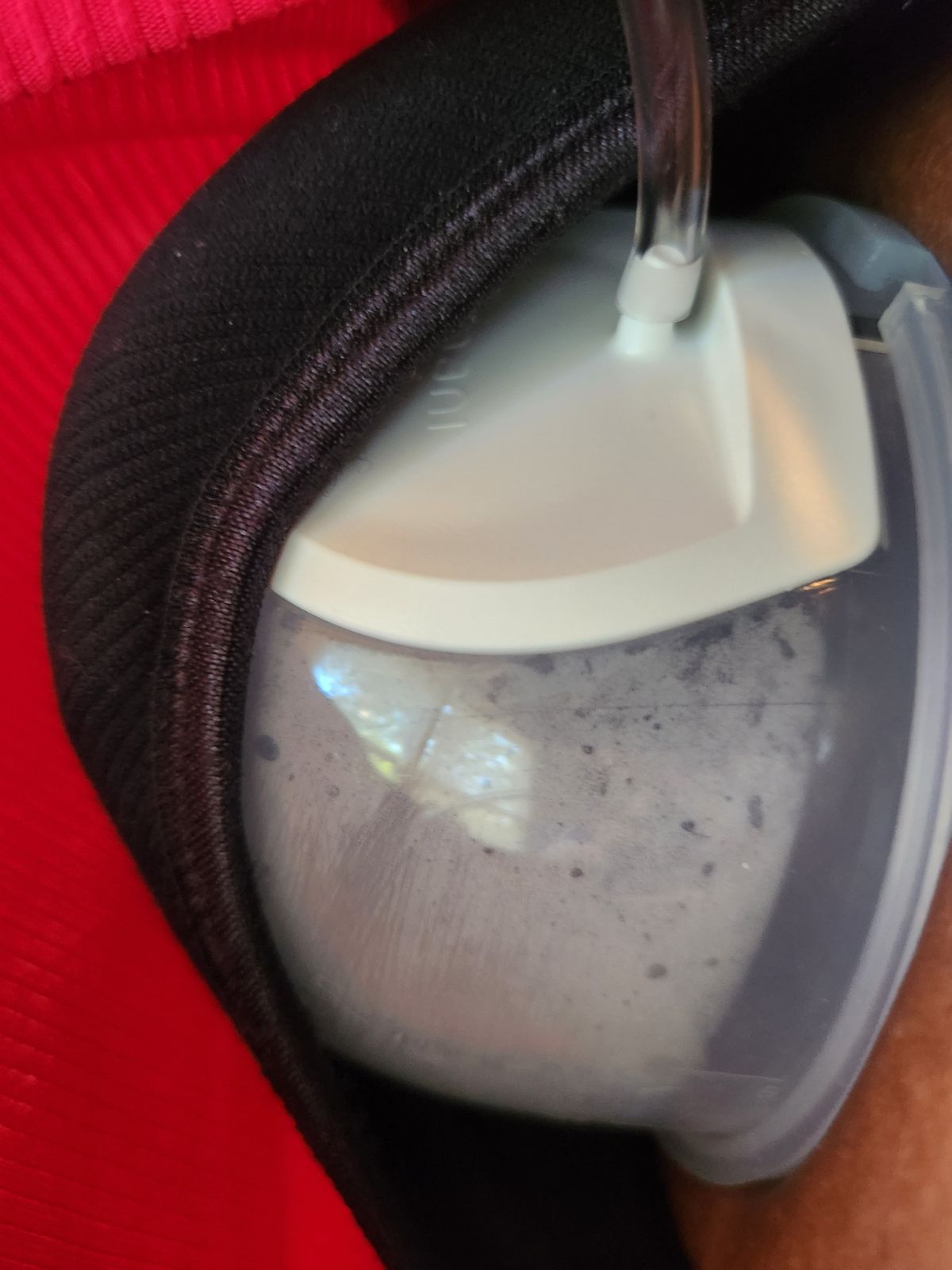 Imani i2 | Hands Free Caps | Legendairy Milk