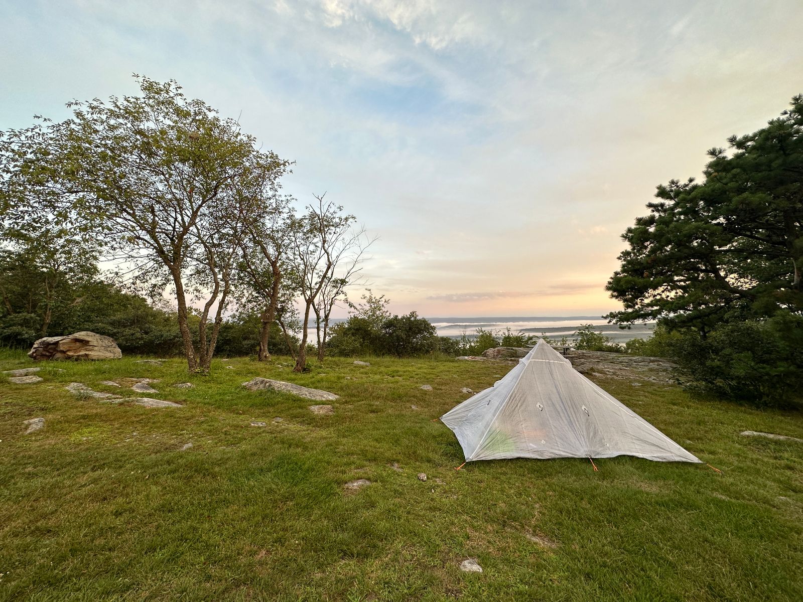 MID 1 Three-Season Dyneema Tent - Hyperlite Mountain Gear