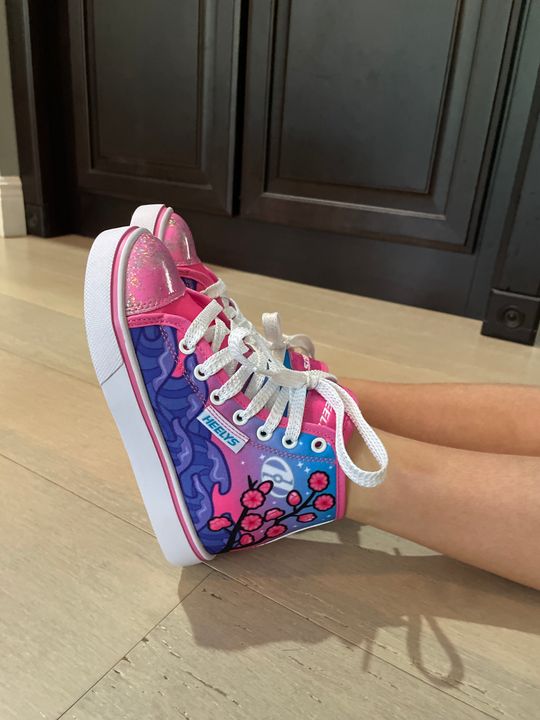 Hello Kitty | High Top Shoes | Veloz Chi | Heelys