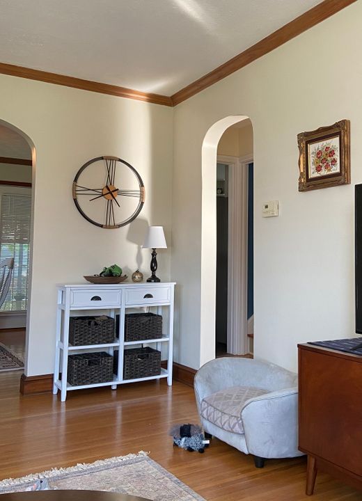 Like Buttah | Cream Paint Color | Clare