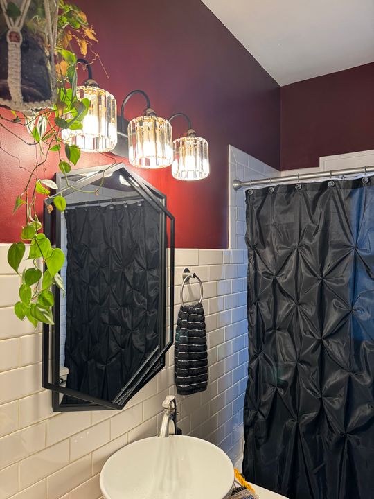 Vintage | Burgundy Paint Color | Clare