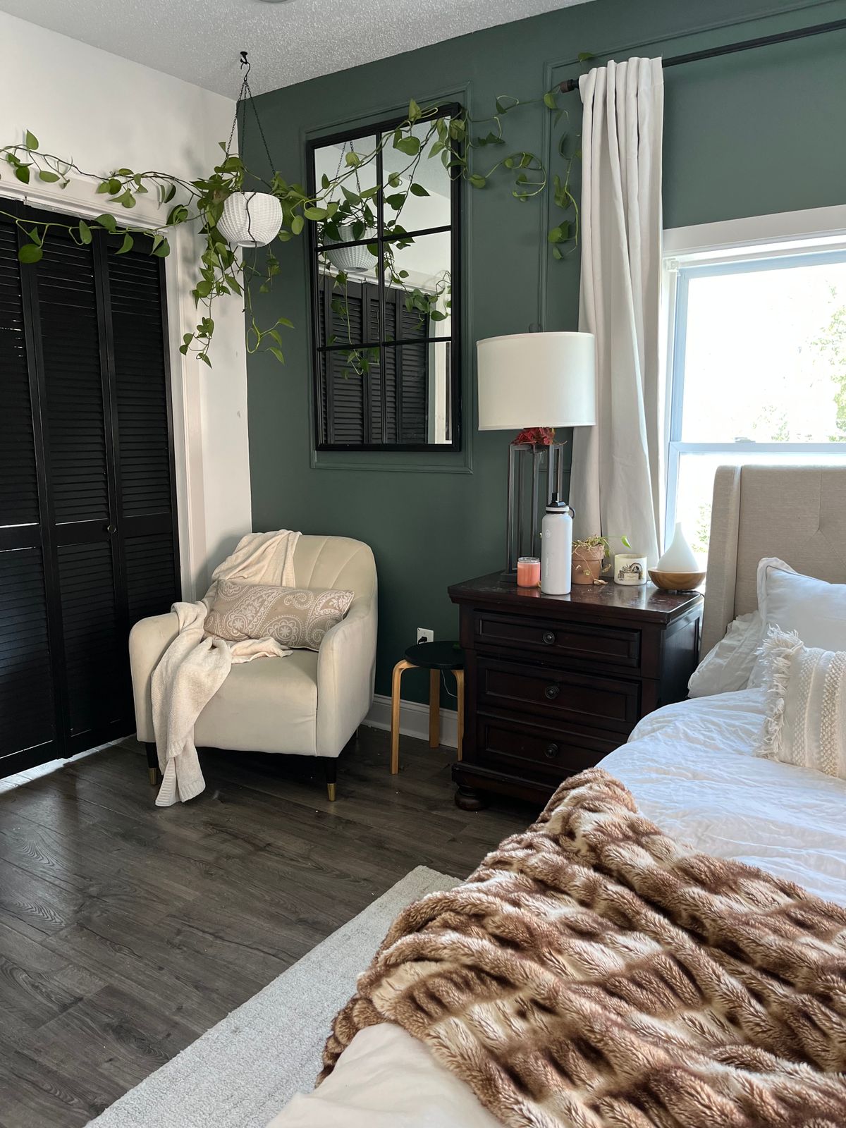 Current Mood | Green Interior Paint Color | Clare