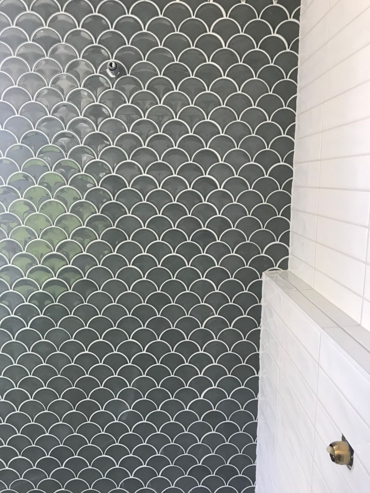 Coral Bay Gloss Pink Fish Scale Tile - TileCloud