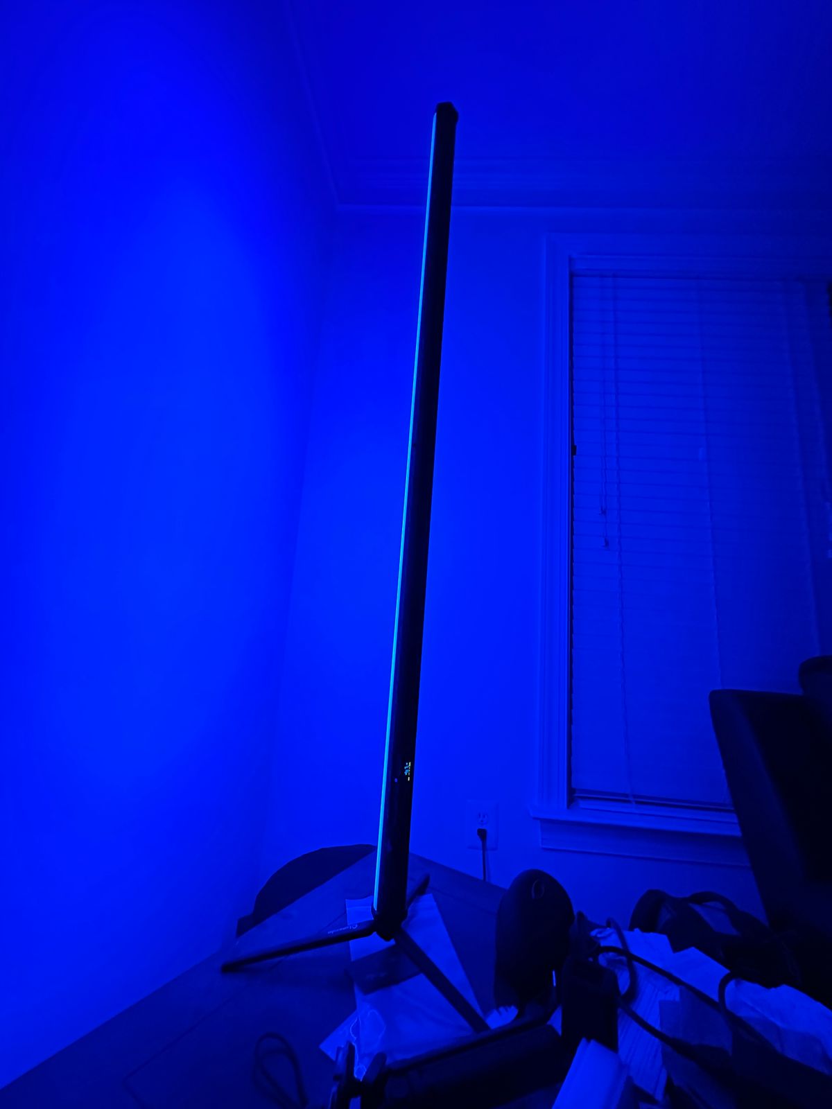 Tube Light XL - 4ft App-controlled RGB LED Tube Light with Internal Battery