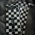 Loopy Cases - Black & White Checkered – LoopyCases®