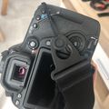 Core Camera Strap V1 | Urth US