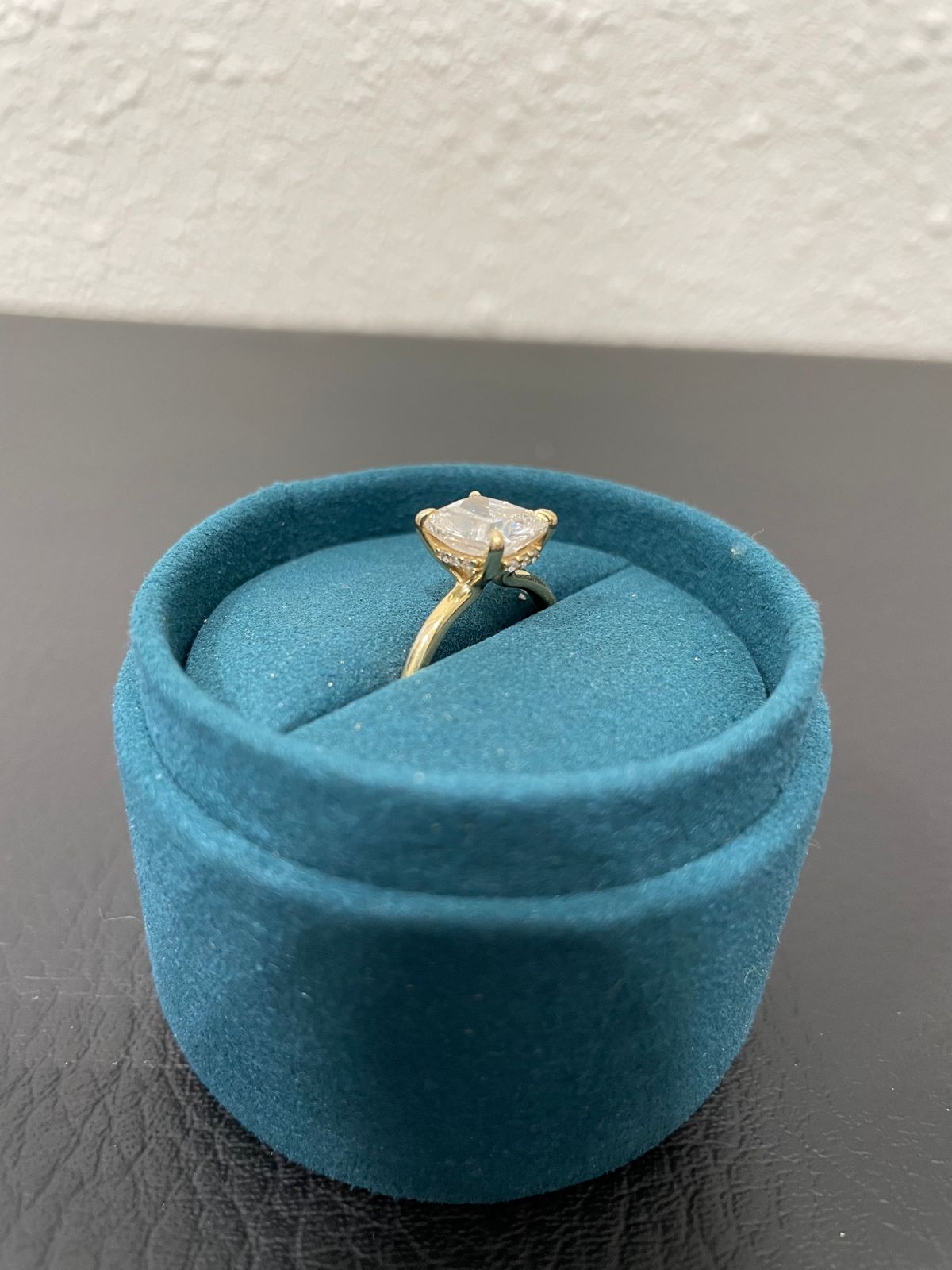 The Floating Solitaire Round Brilliant Engagement Ring | Plain Band ...