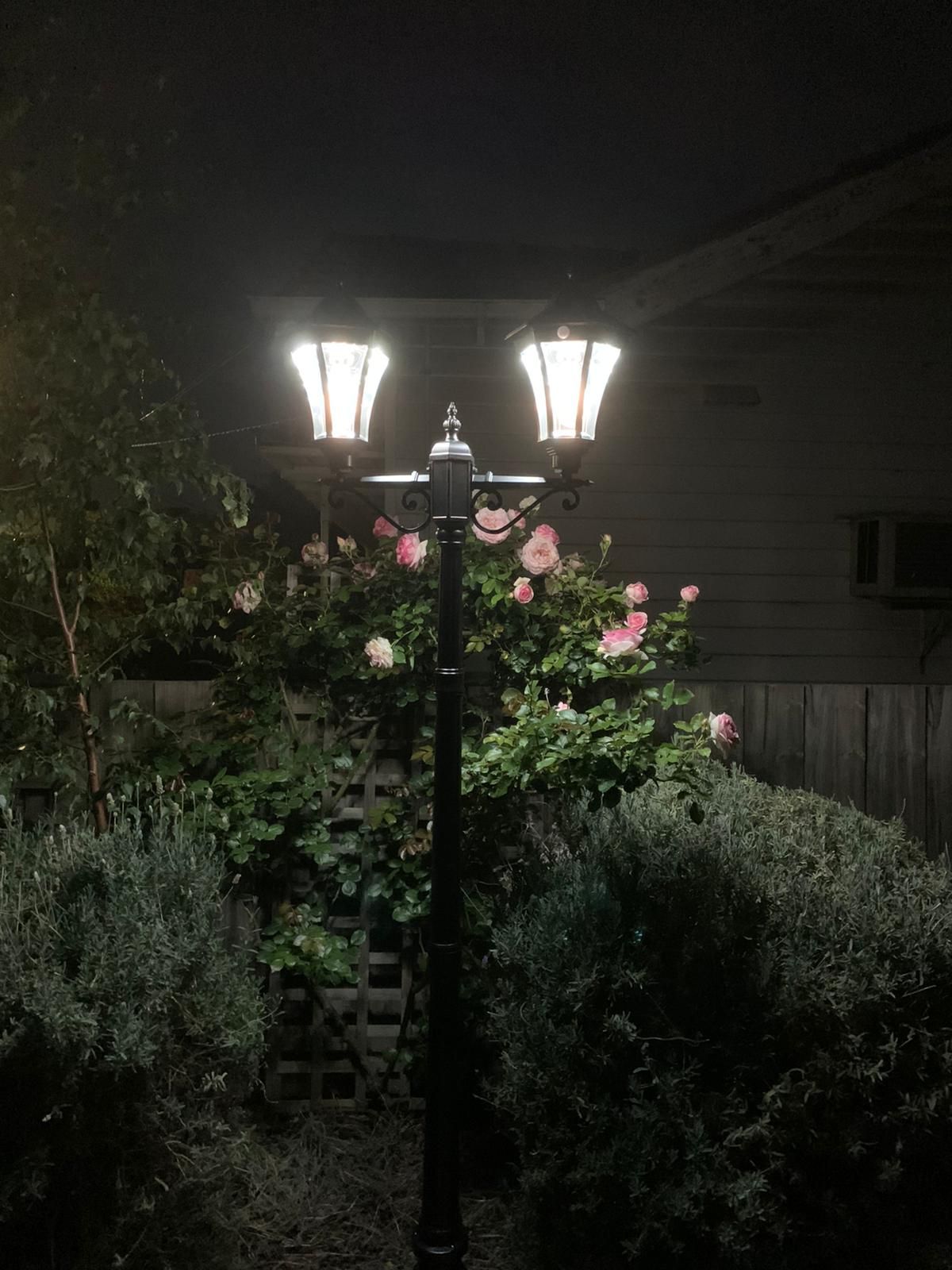 Double Head LED Coach Post Light 8w IP44 in Black Solar Lighting Direc ...