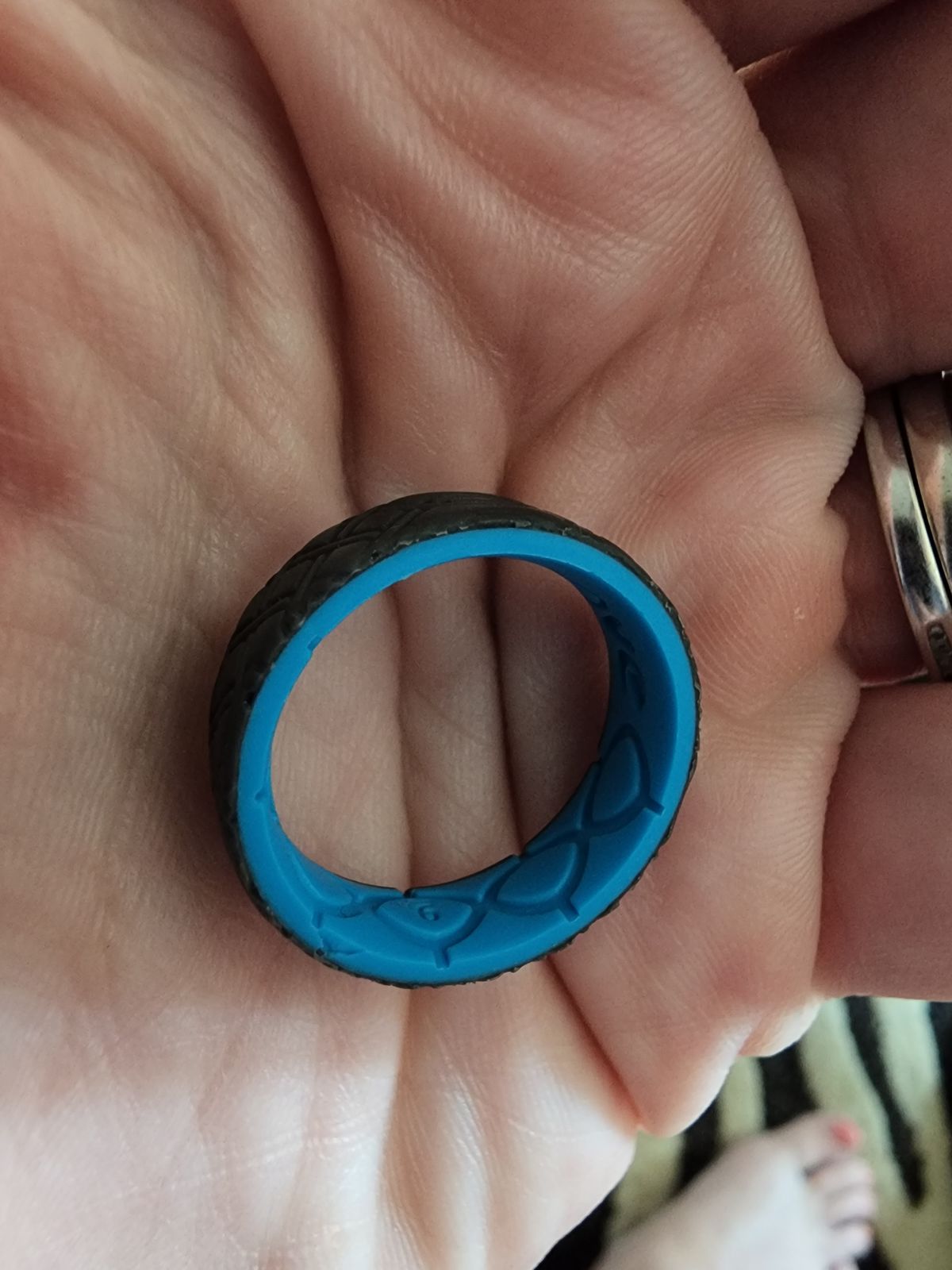 Groove Edge 3D Eternity Deep Stone Ring | Lifetime Warranty - Groove Life