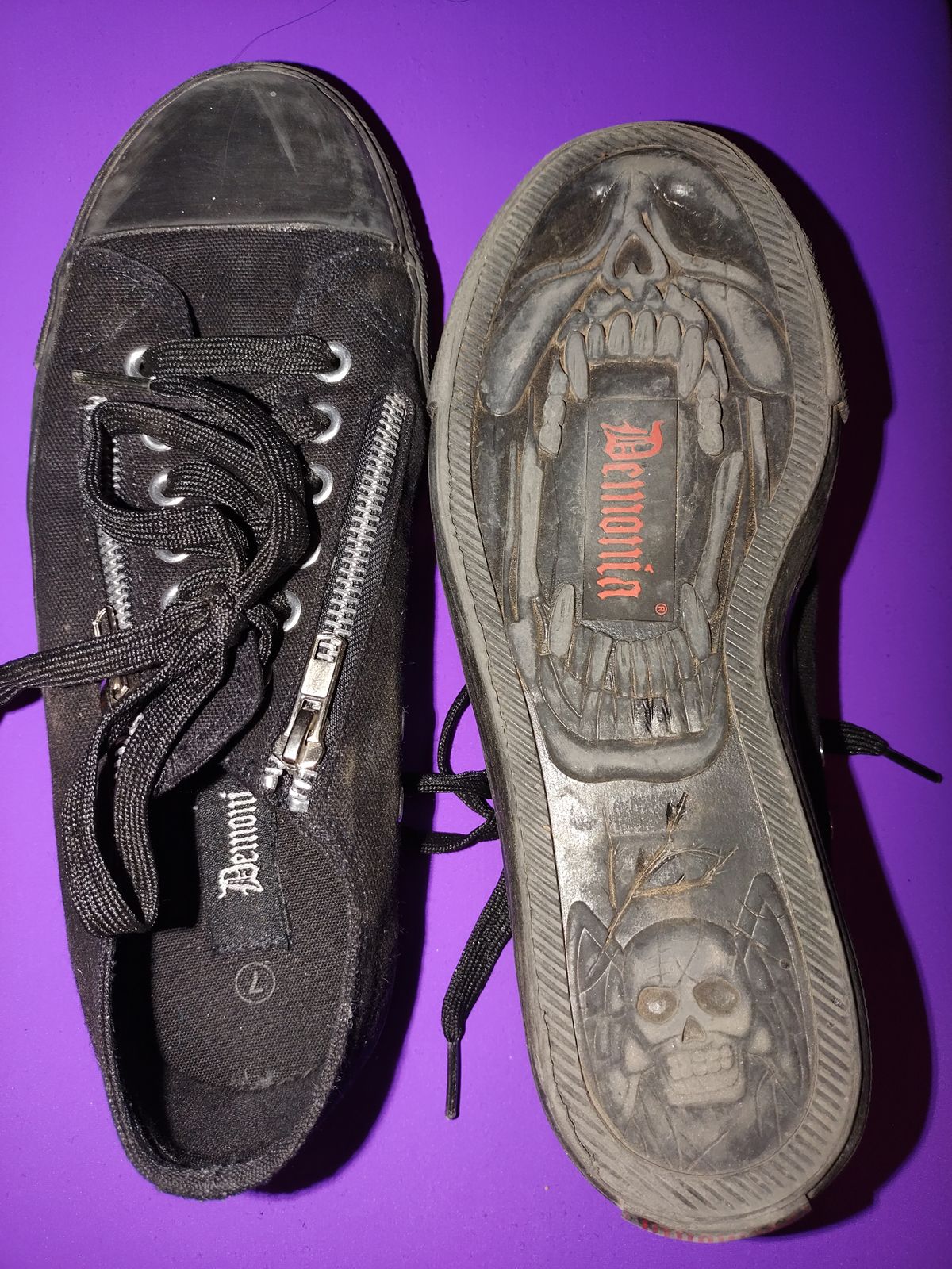 DEMONIA "Deviant-06" Sneakers - Black Canvas – Demonia Cult